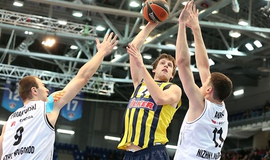 Fenerbahçe Rusya'da Fark Attı - Onedio