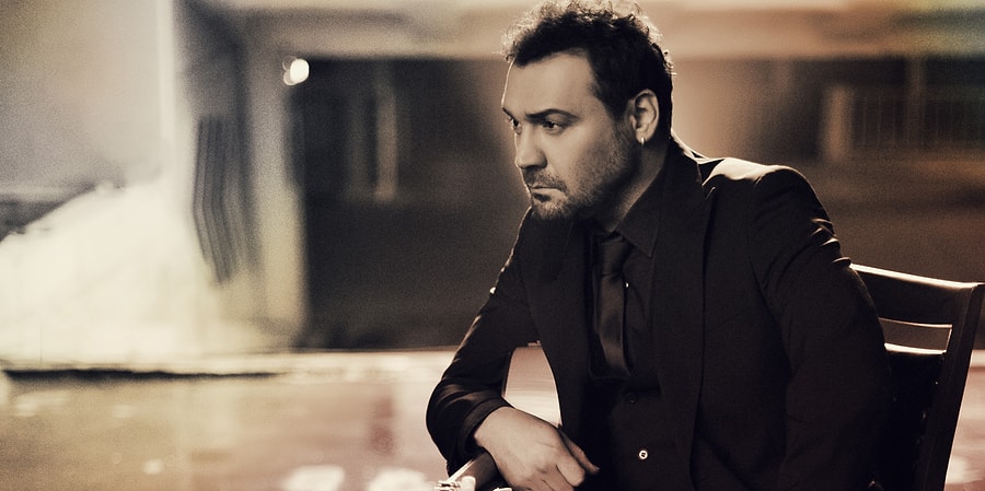 Şarkı Sözleri! Türkçe Şarkılarda Geçen Birbirinden Mükemmel 30 Söz - Onedio