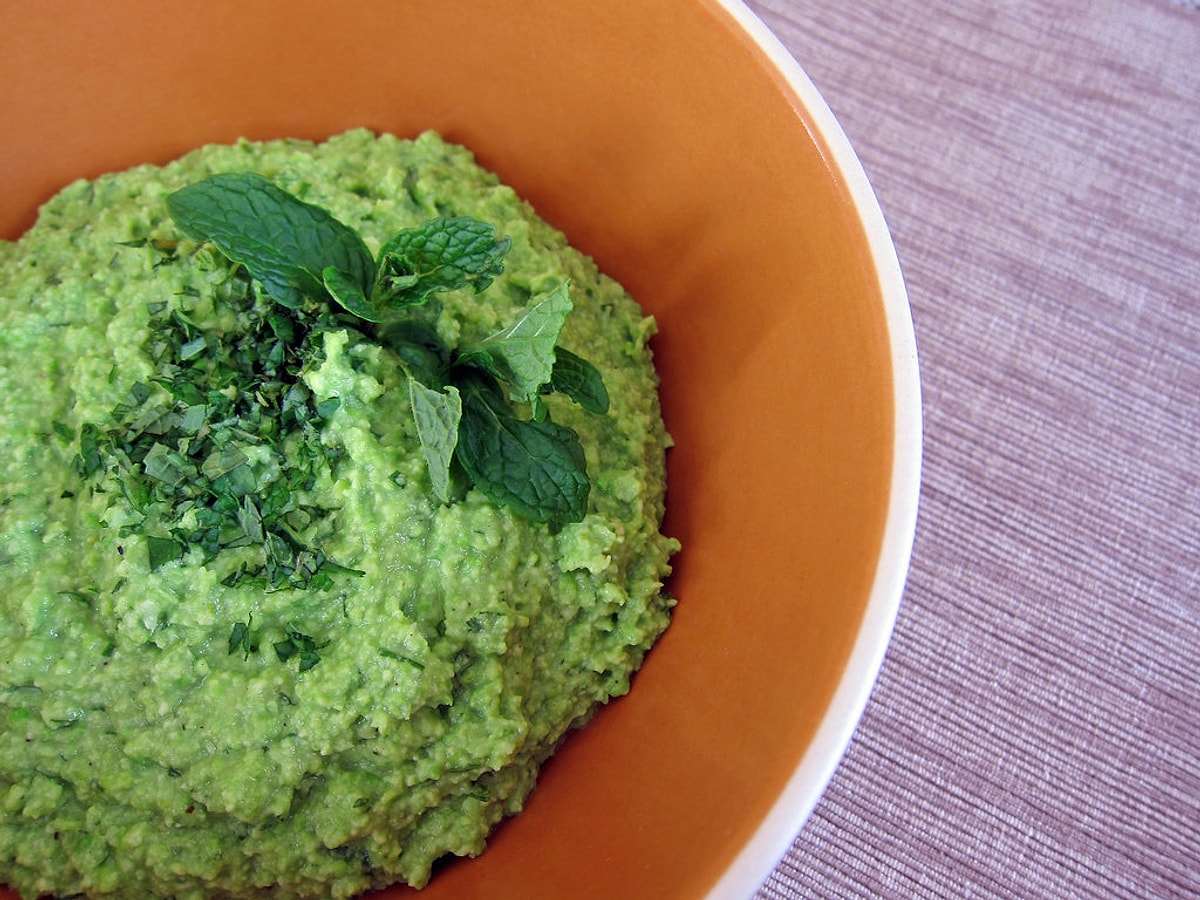 Nohuttan Nefret Edenlerin Bile Bayılacağı 13 Farklı Humus Tarifi - Onedio