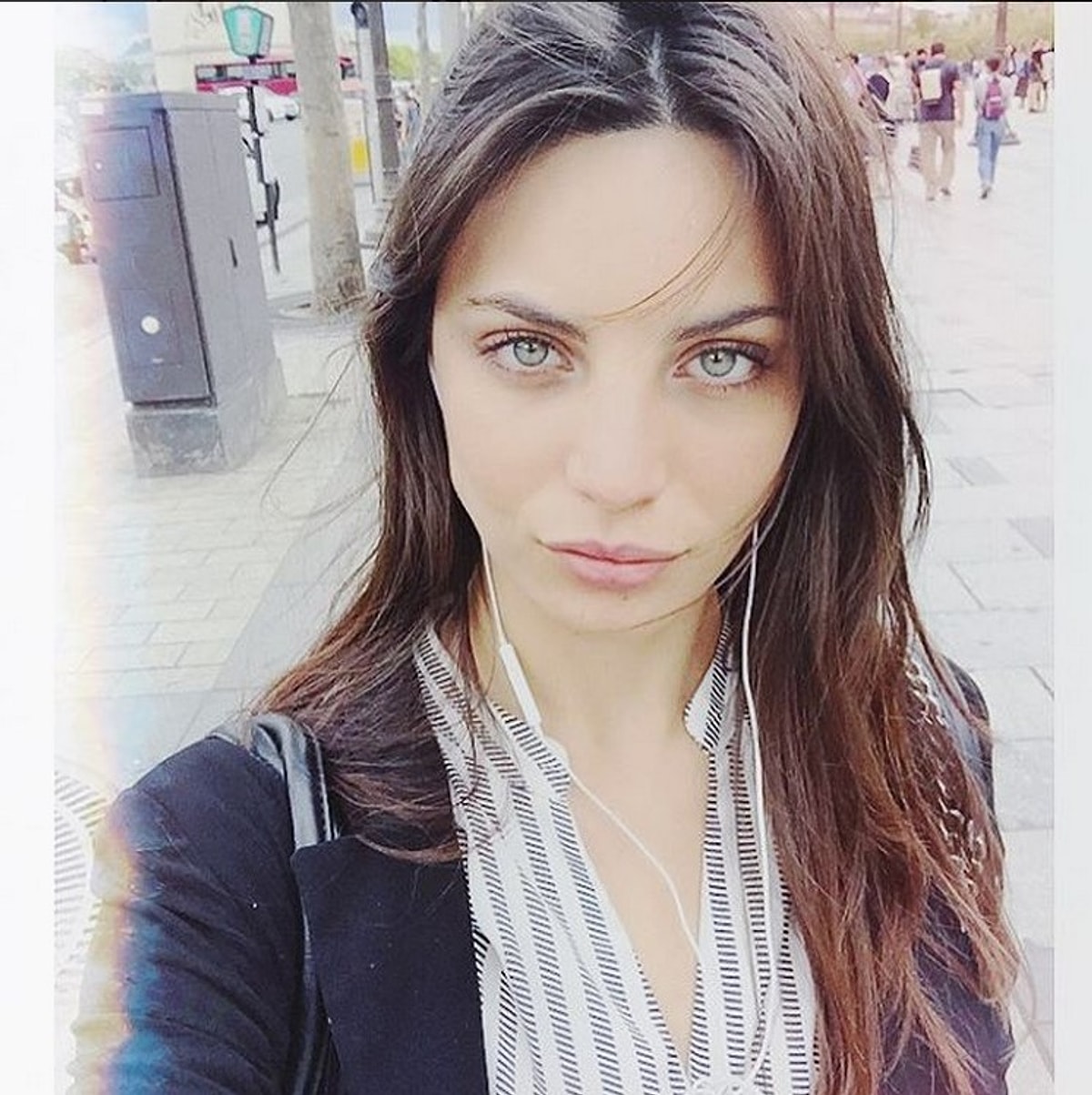 Angelina Jolie'nin Veliahtı Victoria Furnari'nin Göz Alıcı 26 Fotoğrafı ...