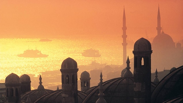 Konstantinopolis'ten Fazlası Var: Çeşitli Dil ve Medeniyetlerde ...