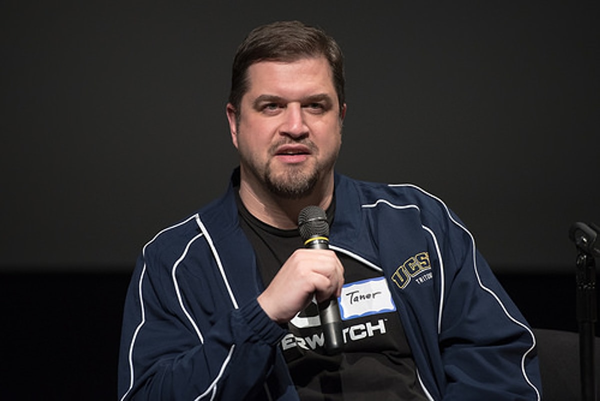 Facebook'un İlk Çalışanı Taner Halıcıoğlu 75 Milyon Dolar Bağışla Veri ...