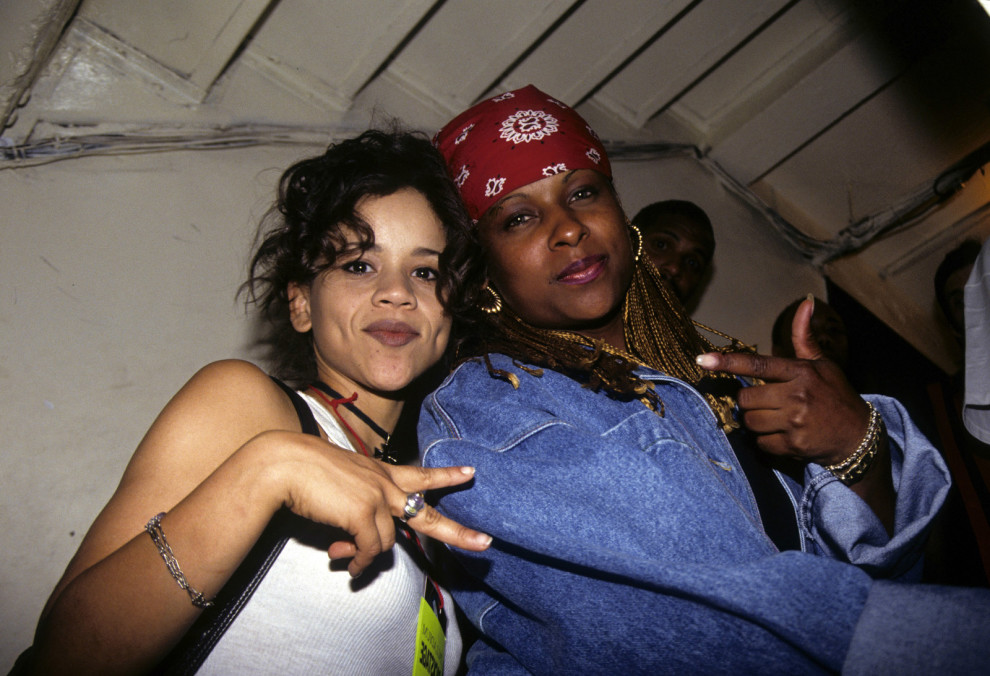 25 Photos That Really Show How Crazy NYC Clubs Were In The 90s! - onedio.co