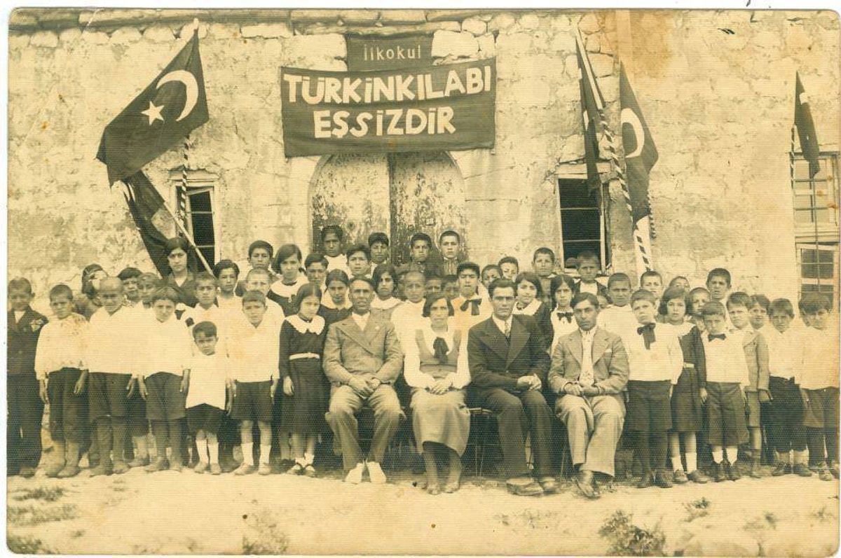 Köy Enstitüleri: Bir Cumhuriyet Laboratuvarının Hikâyesi - Onedio