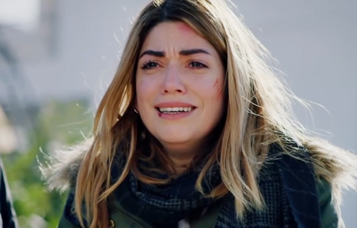 Doğallığıyla Kendine Hayran Bırakan Avlu'nun Asi Kızı Azra'sı Ceren ...