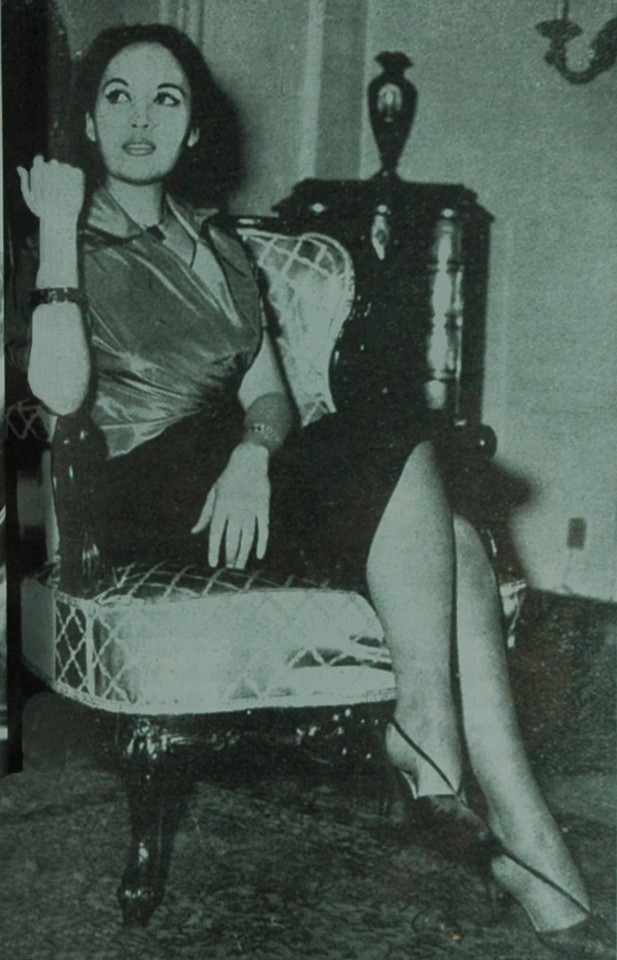 Cumhuriyet Tarihinin En Çapkın Başbakanlarından Adnan Menderes ve 2 ...