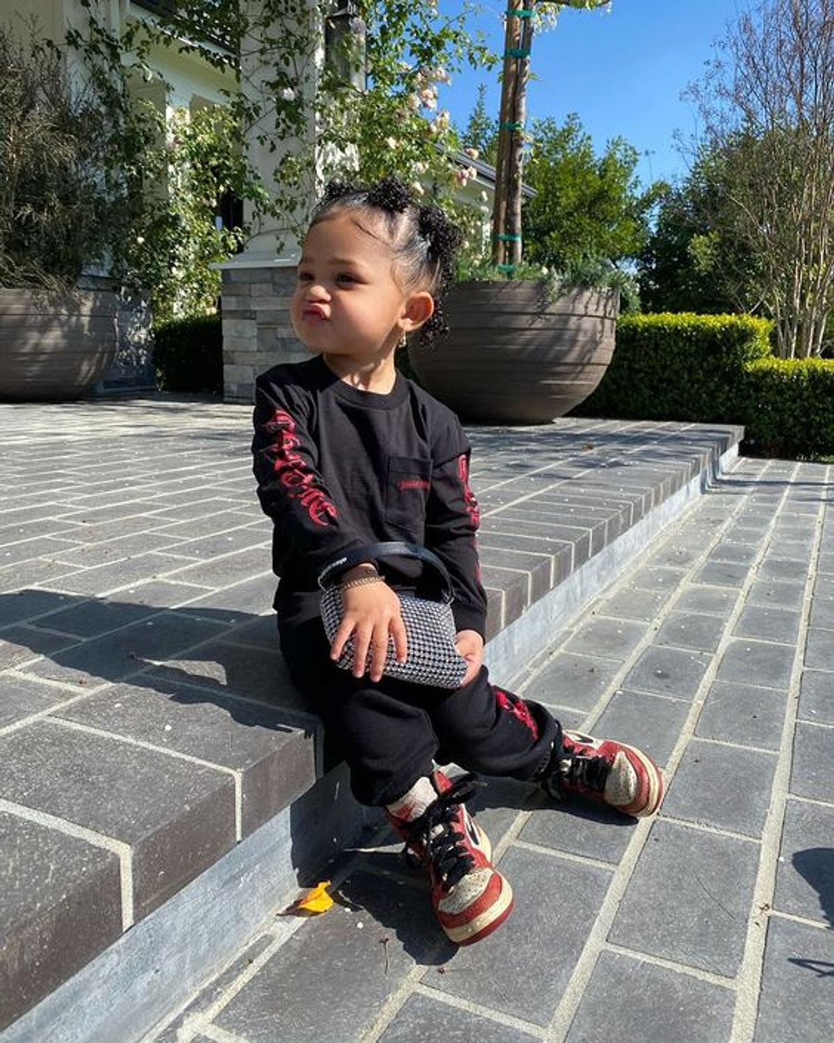 Annesi Kylie Jenner’dan El Aldığını Kanıtlayan Stormi’nin Birbirinden ...