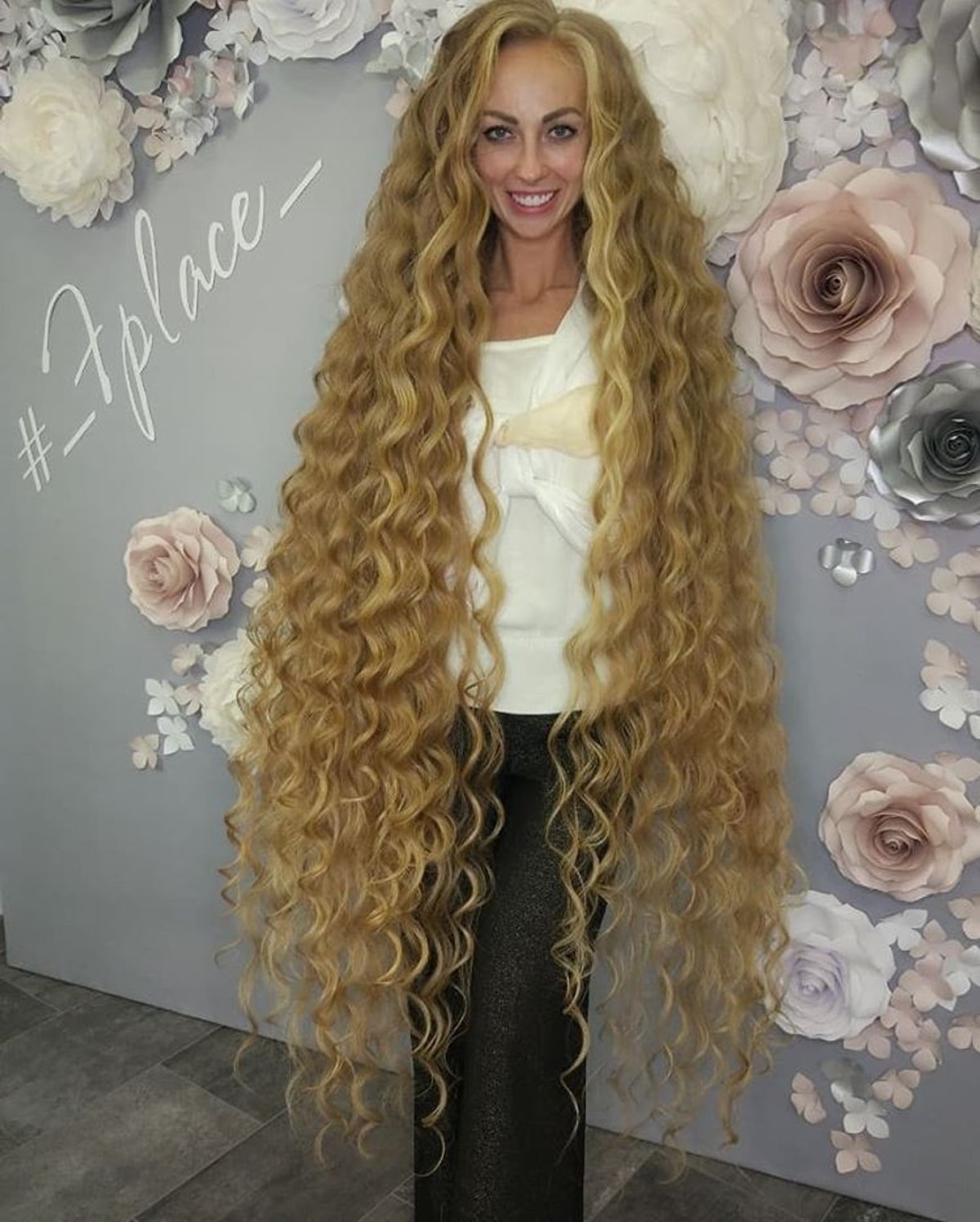 Beş Yaşından Bu Yana Saçlarını Hiç Kestirmeyen Gerçek Rapunzel: Alena ...