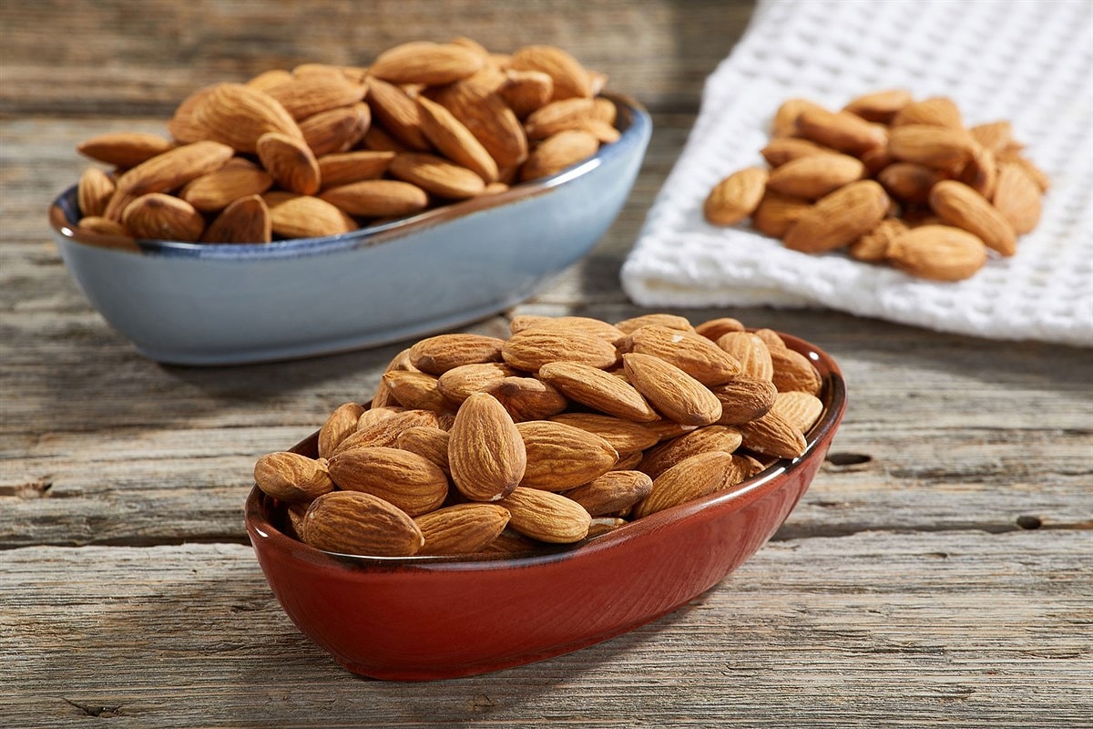 Badem Faydaları ve Besin Değeri Nedir? Badem Kaç Kaloridir? - Onedio