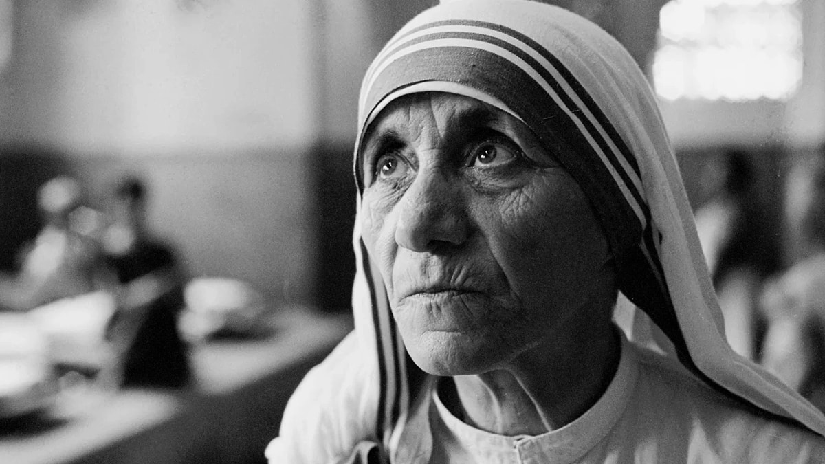 Rahibe Teresa Kimdir? Rahibe Teresa'nın Hayatı ve Ölümü... - Onedio