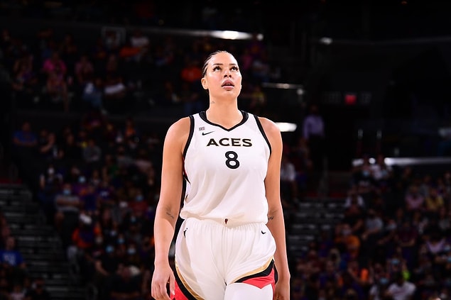 WNBA'in Yıldızı, Olimpiyat Tarihinin İlk Smaç Basan Kadın Basketbolcusu ...