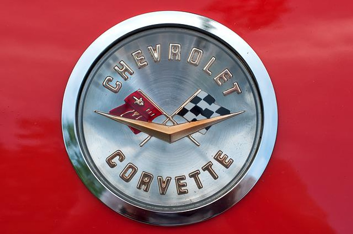 Chevrolet Corvette NFT'yi Alana Arabasını Verecek - Onedio