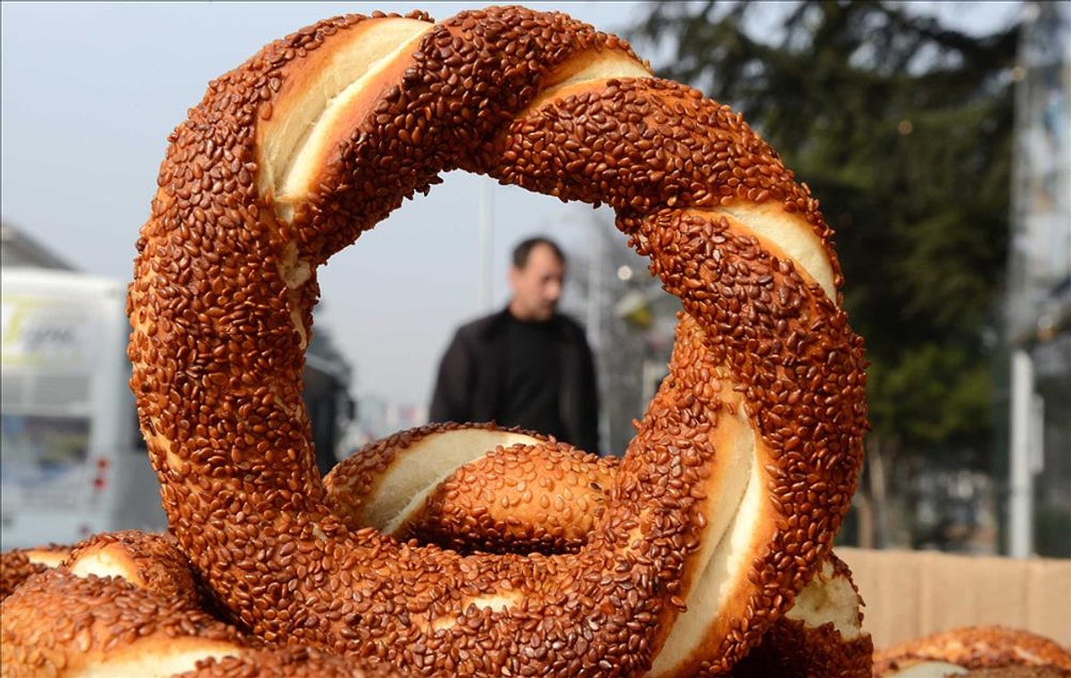 İstanbul'da Simit, İzmir ve Eskişehir'de Ekmek Zamlandı - Onedio