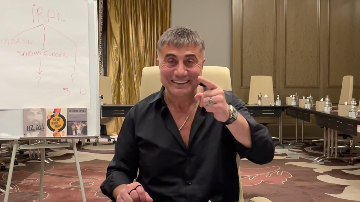 Evine El Konulan Sedat Peker'den 'Cephane' Açıklaması! - Onedio