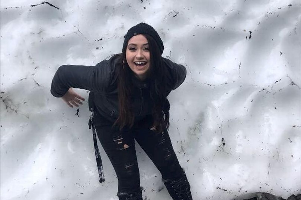 Yerçekimine Alerjisi Olan Kadın - Onedio