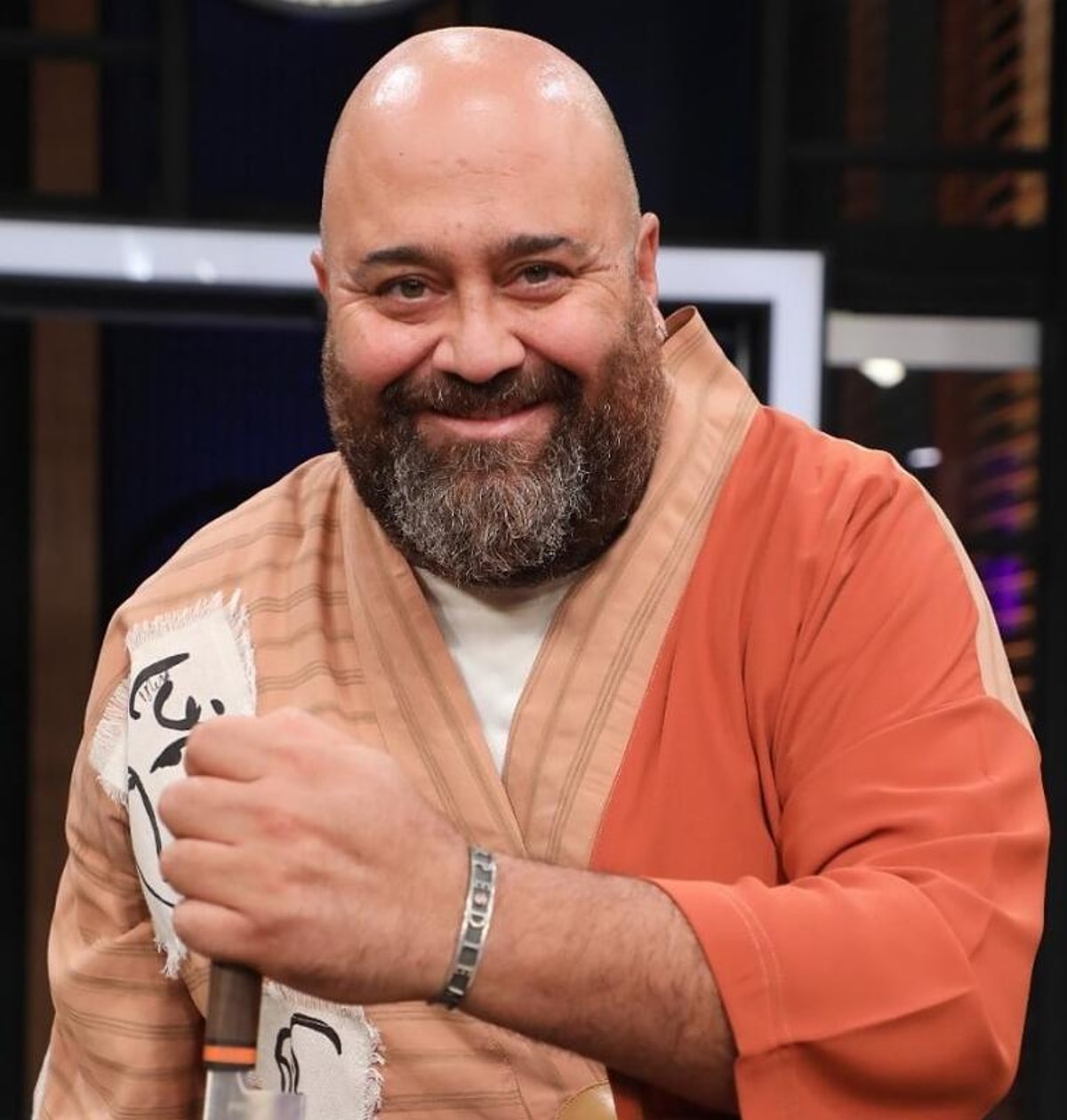 MasterChef Jüri Üyesi Somer Sivrioğlu'nun Koruma Ordusuyla Gezmesi ...