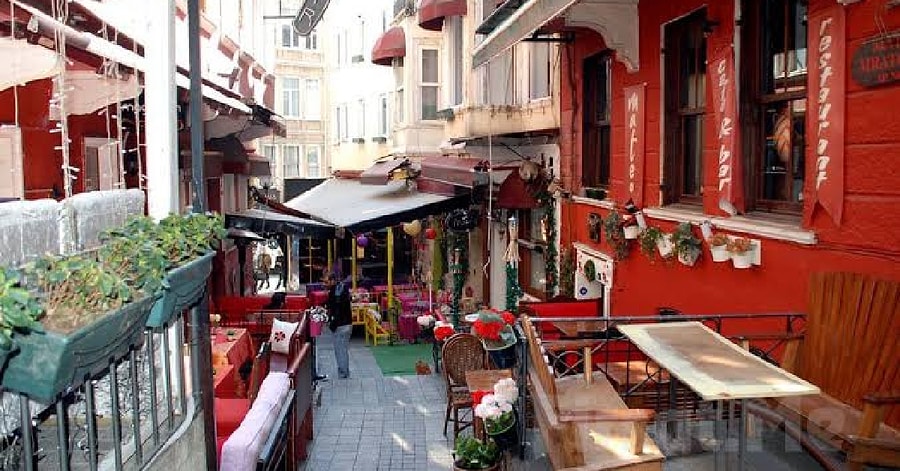 İstanbul'un En Güzel Cadde ve Sokakları - Onedio