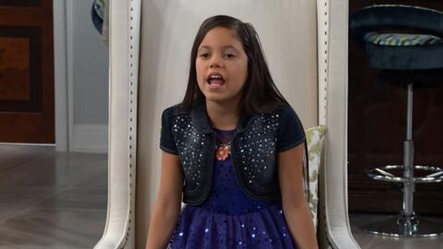 Jenna Ortega Filmleri, Nereli ve Kaç Yaşında? - Onedio