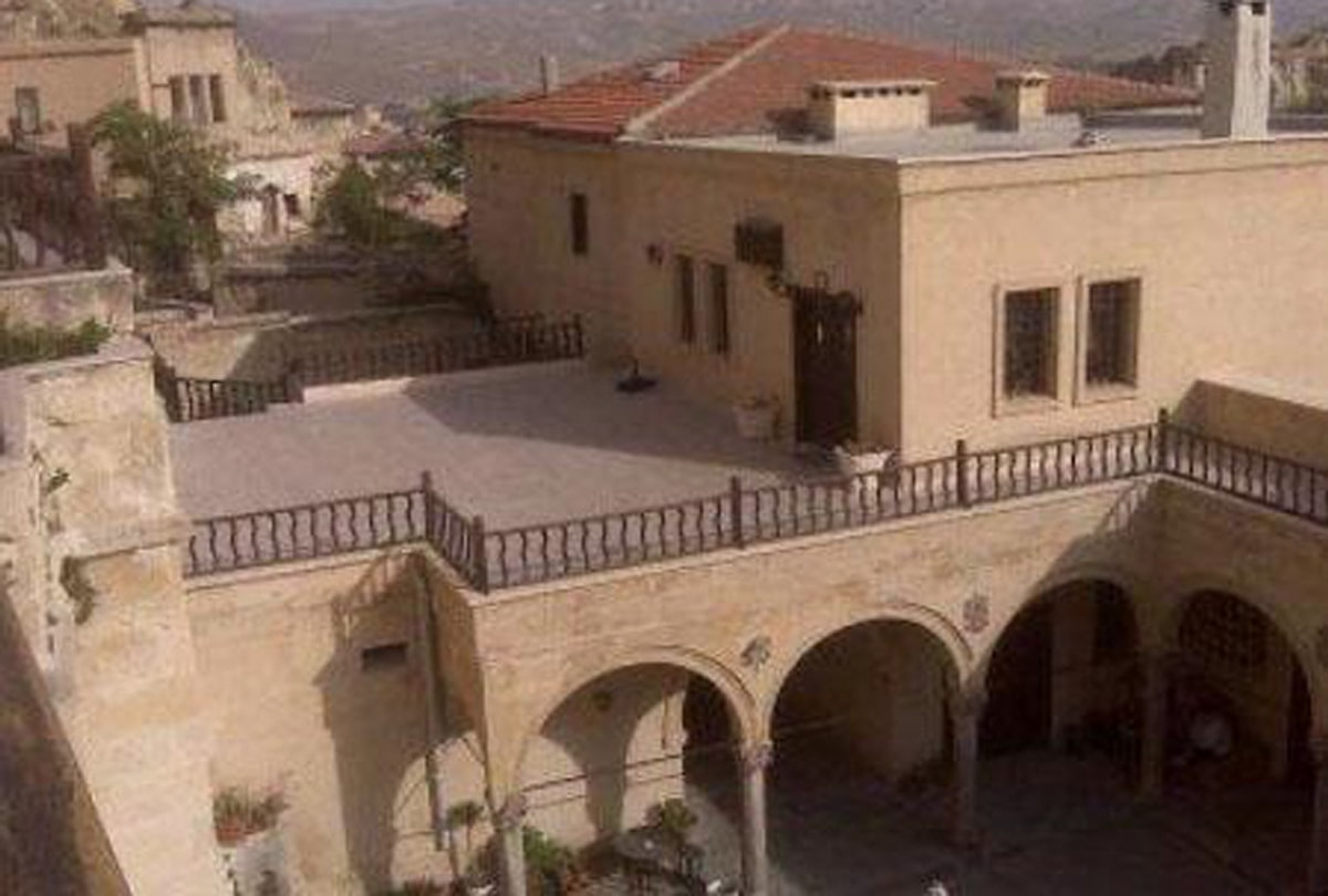 Zerda Dizisindeki Tarihi Konak Depremde Yıkıldı - Onedio