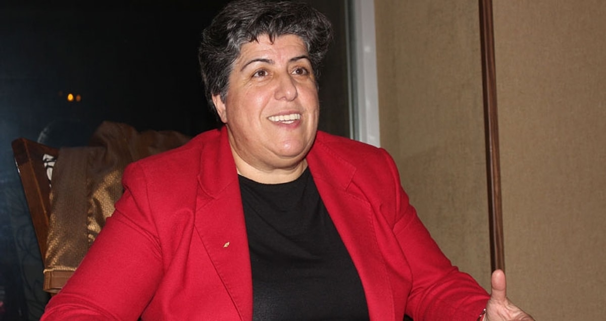 Canan Güllü Kimdir, Kaç Yaşında? Canan Güllü Hakkında Merak Edilenler ...