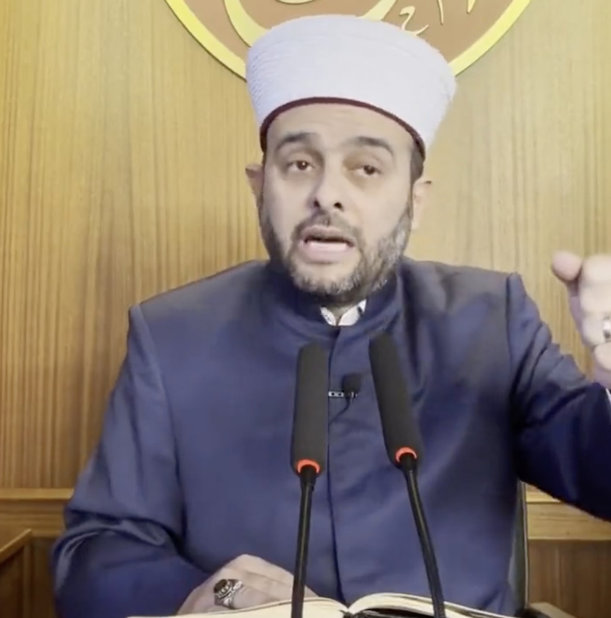 İmam Halil Konakçı Skandal Sözlerle Gündem Oldu! - Onedio