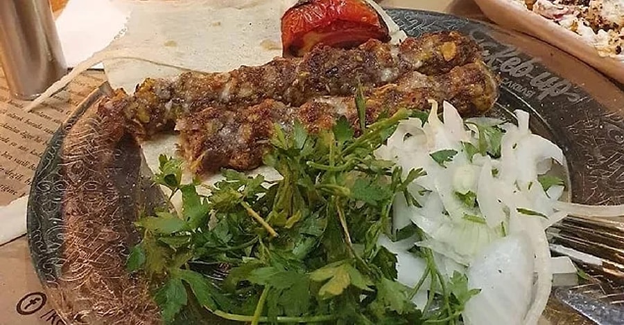 Best Kebab Shops in İzmir, Turkey: From Traditional to Modern - Onedio