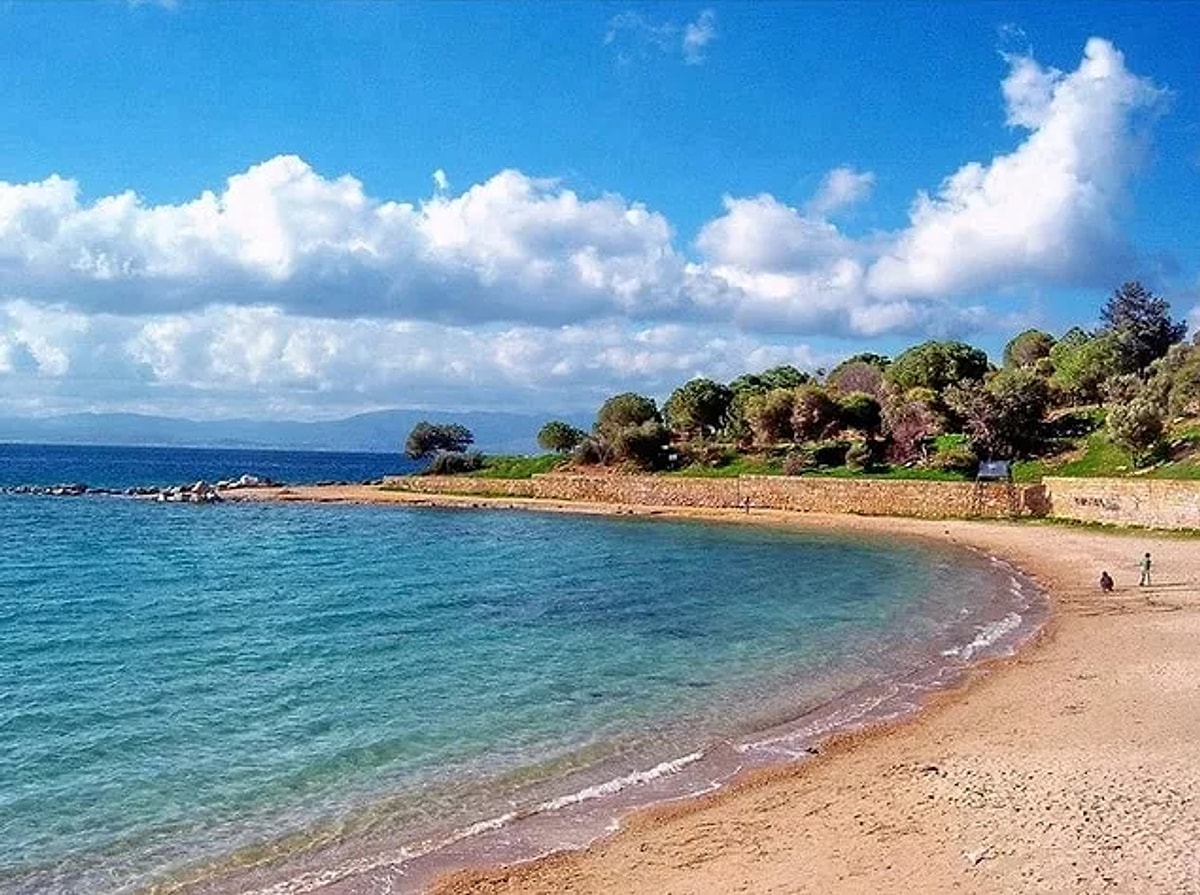 Alacati Travel Guide: Top Places to Visit and Must-See Attractions in ...