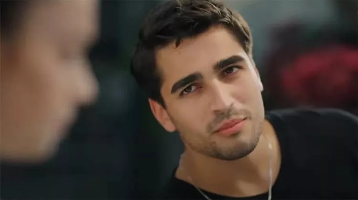 Mert Ramazan Demir: The Turkish Actor’s Life, Career, Relationships