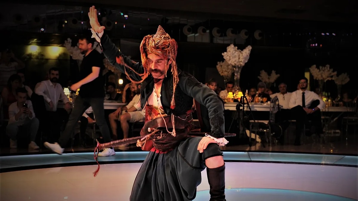 Turkish Traditional Dances: Celebrating the Rich Heritage of Movement ...