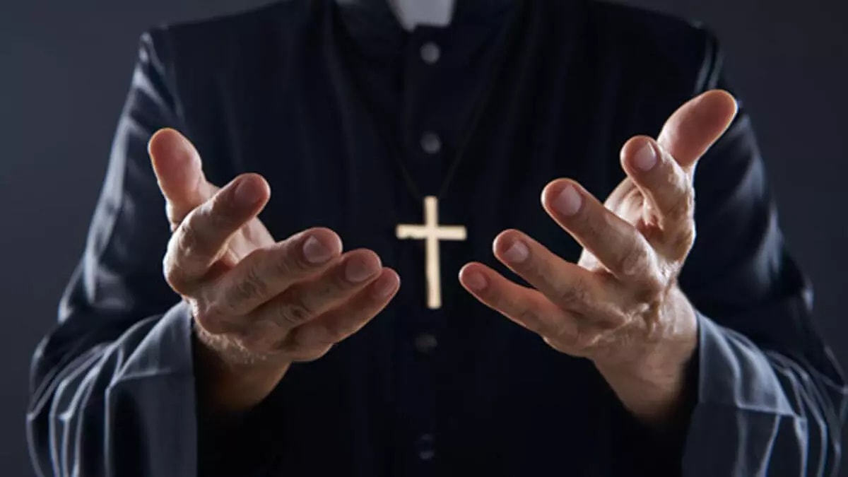 Din Elden Gidiyeah! Almanya'da Katolik Kilisesi'nde Tarihin En Büyük Üye Kaybı - Onedio