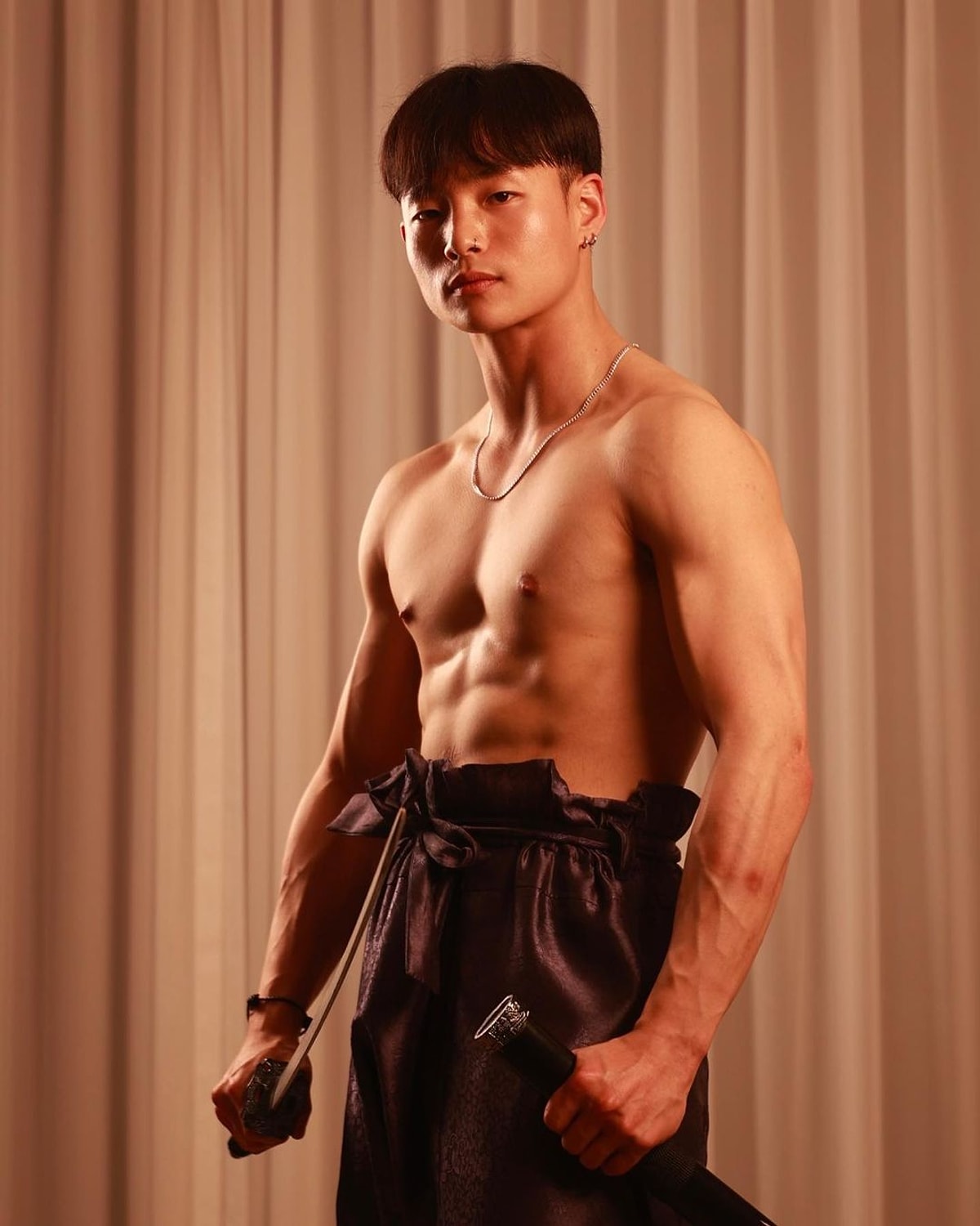 Güney Koreli Dünyalar Tatlısı Fenomen Jino Kim'in Türkiye Paylaşımları Gününüze Renk Katacak ...