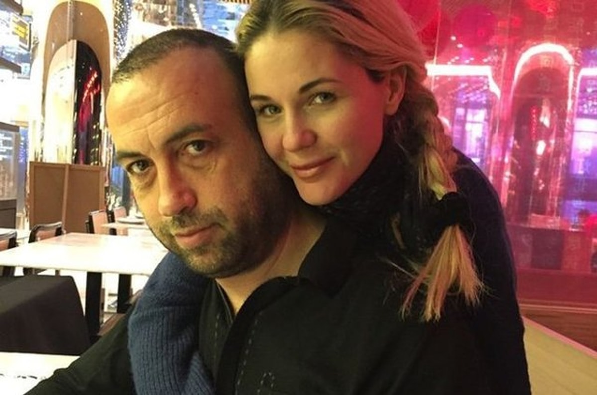 Evlilik Hazırlığı Yapan Ünlü Oyuncu Emine Ün ve Sevgilisi Ayk Karakulakyan'dan Kötü Haber Geldi ...