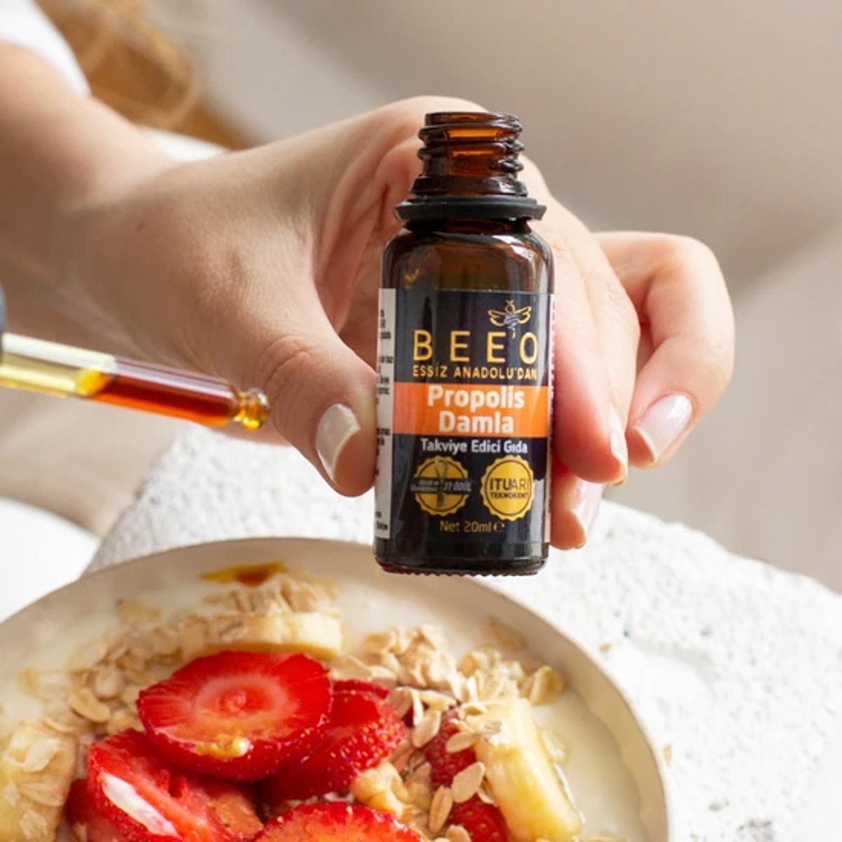 Propolis Gibi Doğal Arı Ürünlerinin Ciltteki Olumlu Etkilerinden Haberdar mısınız? - Onedio