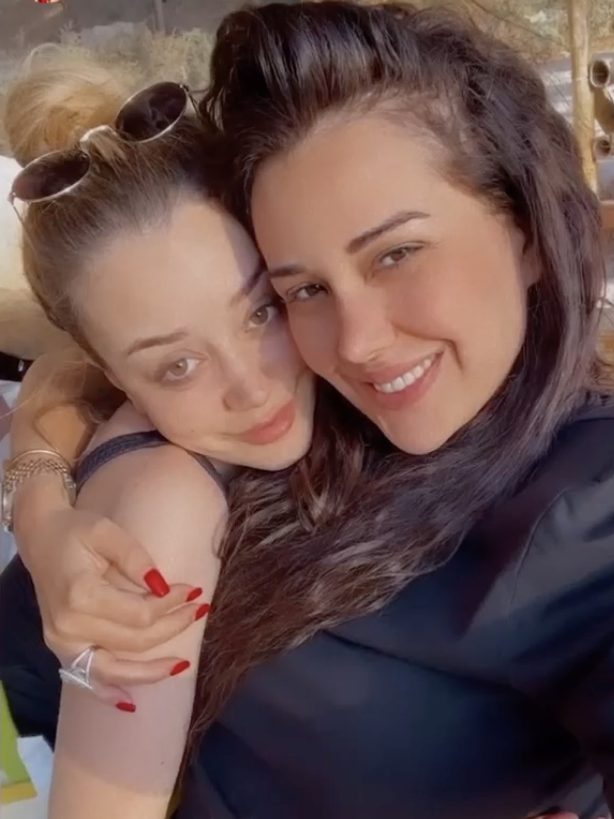 Gözlerinize İnanamayacaksınız! Dilan Polat'ın Müstakbel Eltisi Hazal ...