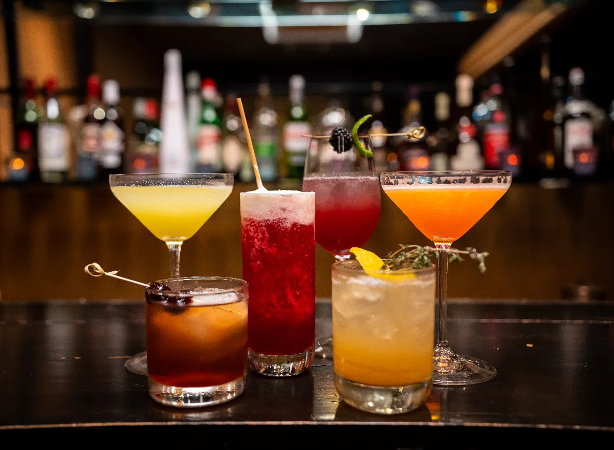 Mixology Magic: Which Cocktail Matches Your Personality? - Onedio