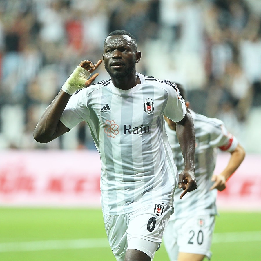 Sakatlık Kabusu Bitmiyor: Fenerbahçe Derbisi Öncesi Beşiktaş'ta Omar ...