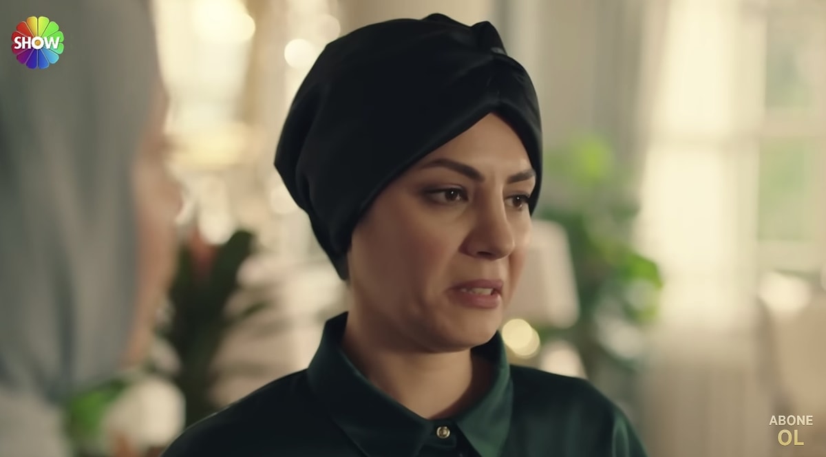 Kızılcık Şerbeti'nin Leman'ı Sevim Erdoğan'ın Gerçek Hayattaki Hali ...