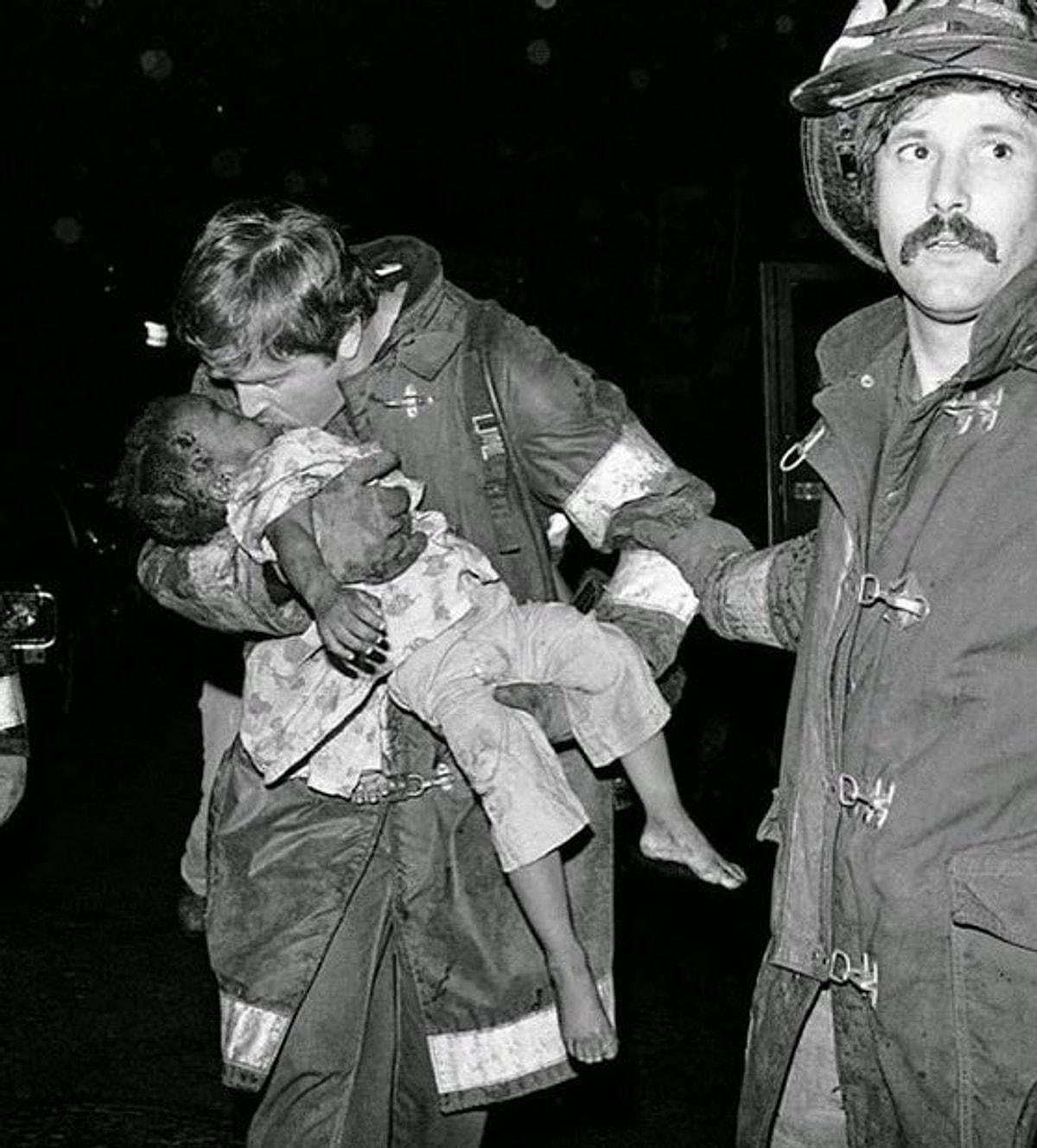 The Heart-Wrenching Tale Behind the Tragic Photograph from the Boston ...