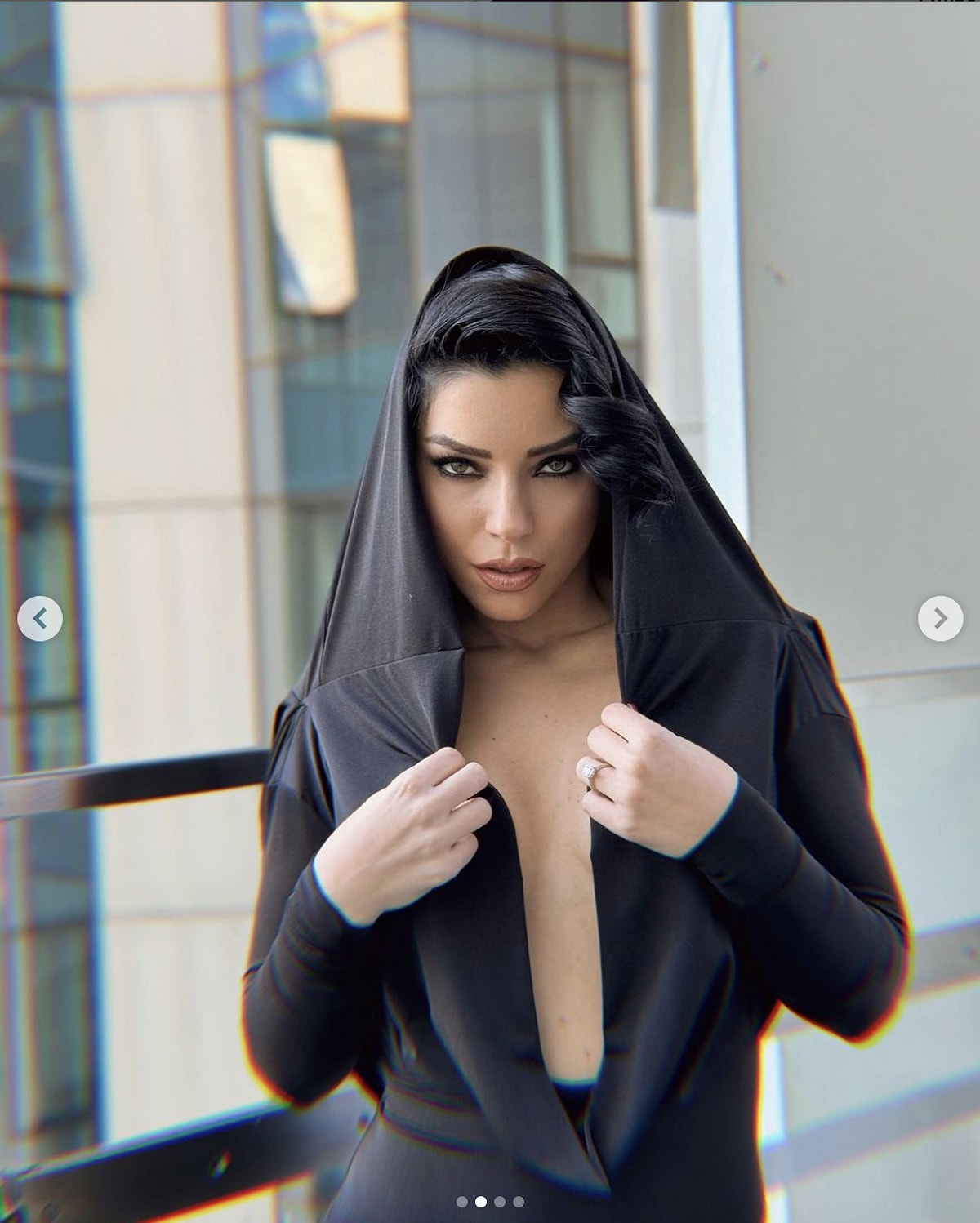 Merve Boluğur 'Kara Melek' Dediği İntikam Detaylı Pozlarıyla Yapay Zeka Görsellerine Bile Taş ...