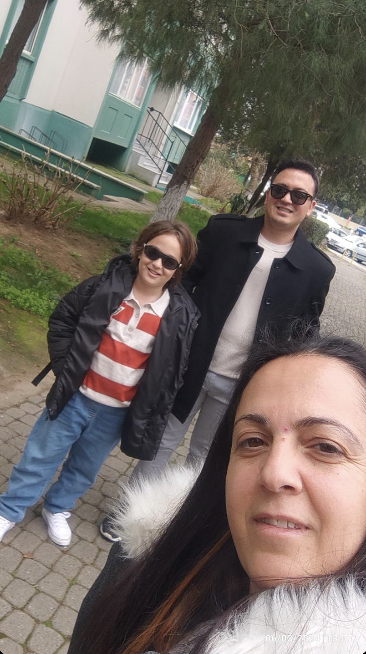 Kuvvetli Bir Alkış'ın Küçük Metin'i Rezdar Taştan'ın Gerçek Annesi ...