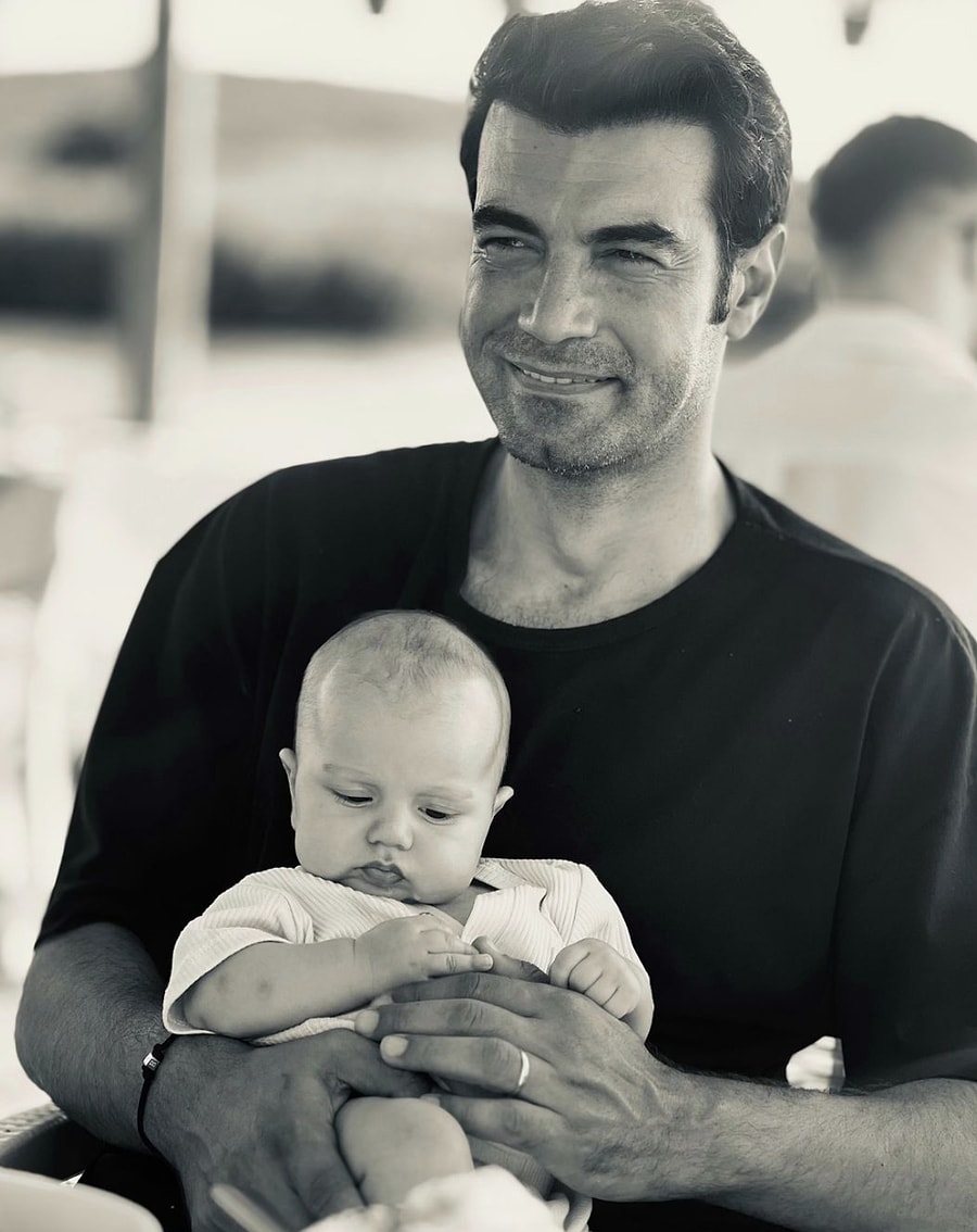 Murat Ünalmış'ın Oğlu Selim Baran'la Verdiği Akıllara Zarar Poz Sevimlilikte Boyut Atlattı - Onedio