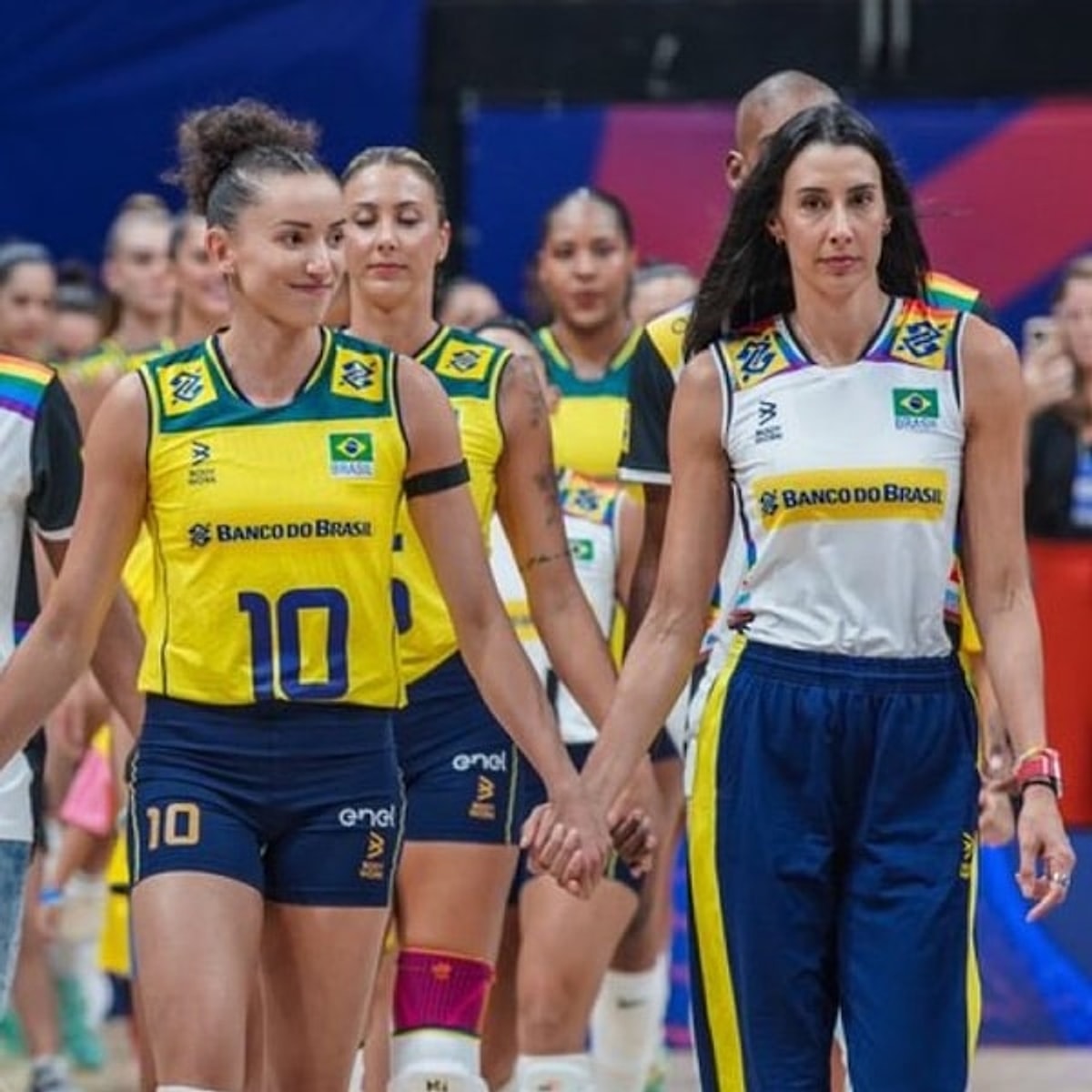 "Keyiflendik, Herhangi Bir Kadın Olmuş": Vakıfbank'ın Eski Kaptanı Gabi ...