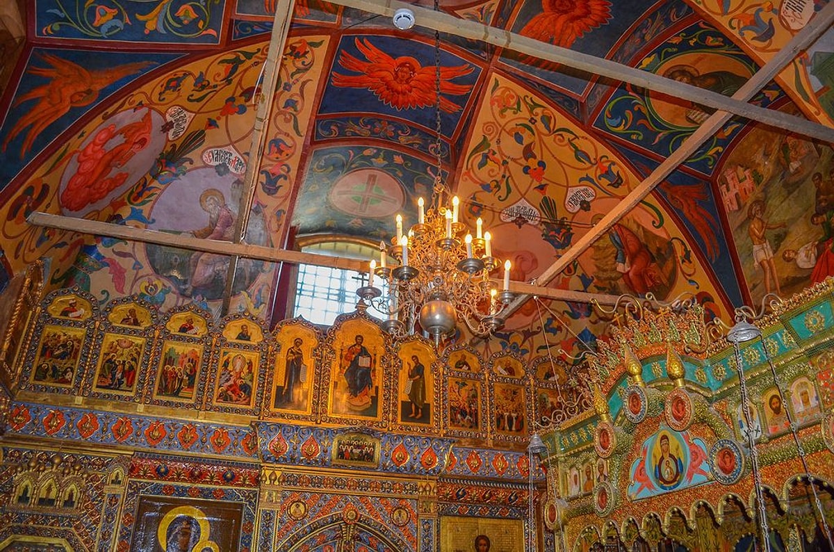 Tarihteki Önemli Yatırımlara Göz Atıyoruz: Rusya’nın Simgesi Aziz Vasil ...