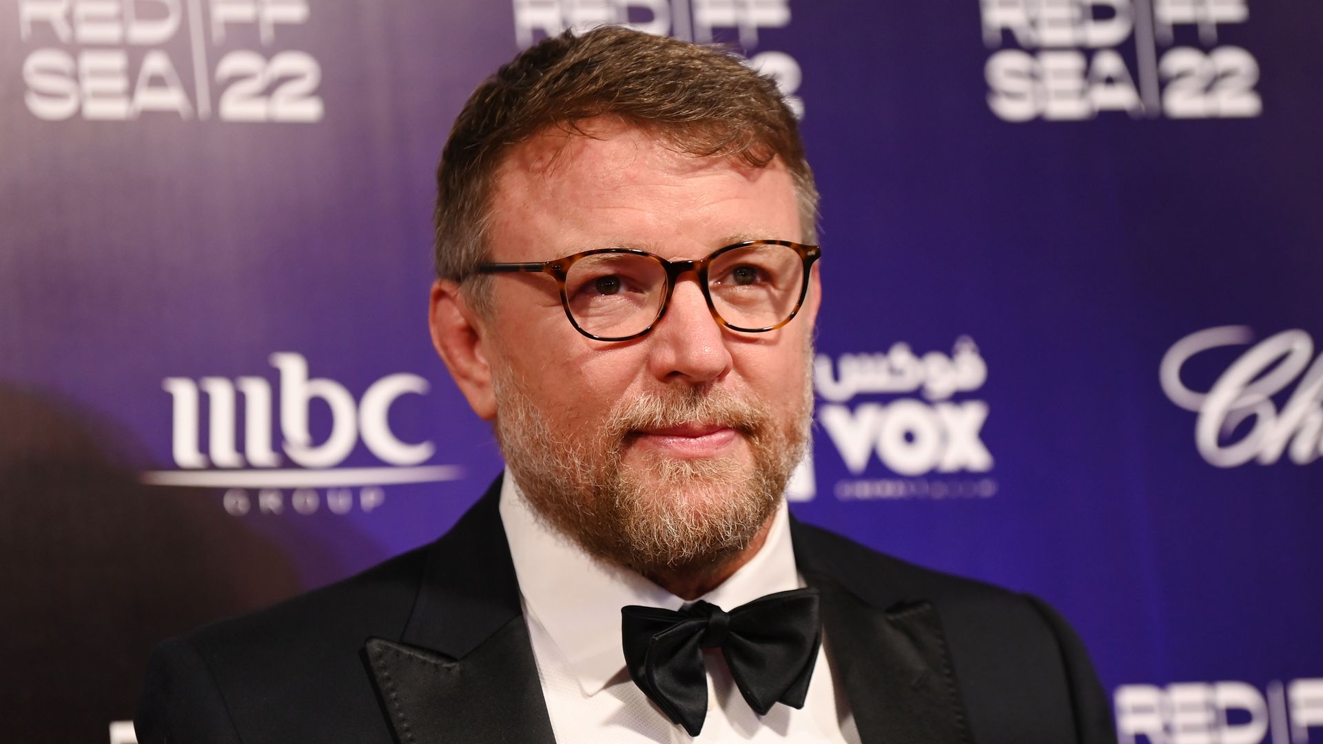 Guy Ritchie's New Crime Series: Full Cast Revealed for Netflix Show ...