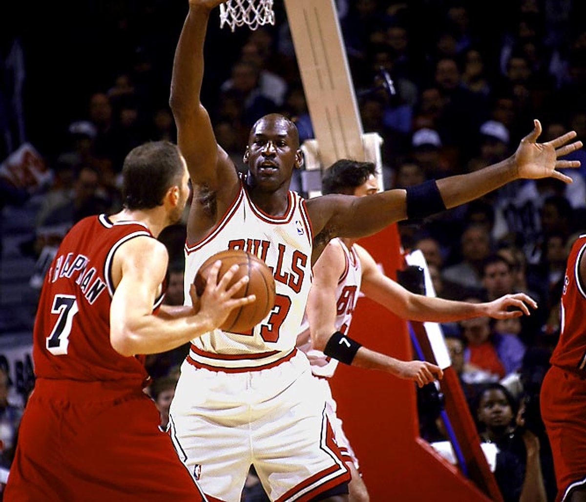 Michael Jordan Basketbol Tarihinin En İyi Oyuncusu Olabilir mi? - Onedio
