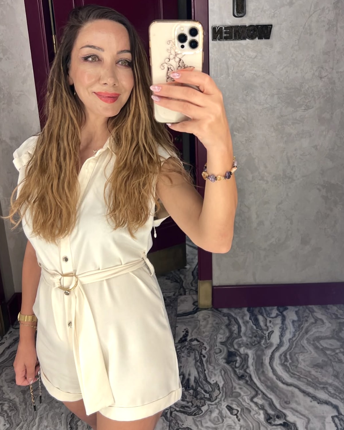 Psikolog Sinem Demirel'in ''Bir Kadın Hesabını Ödediği Erkeğe Saygı ...