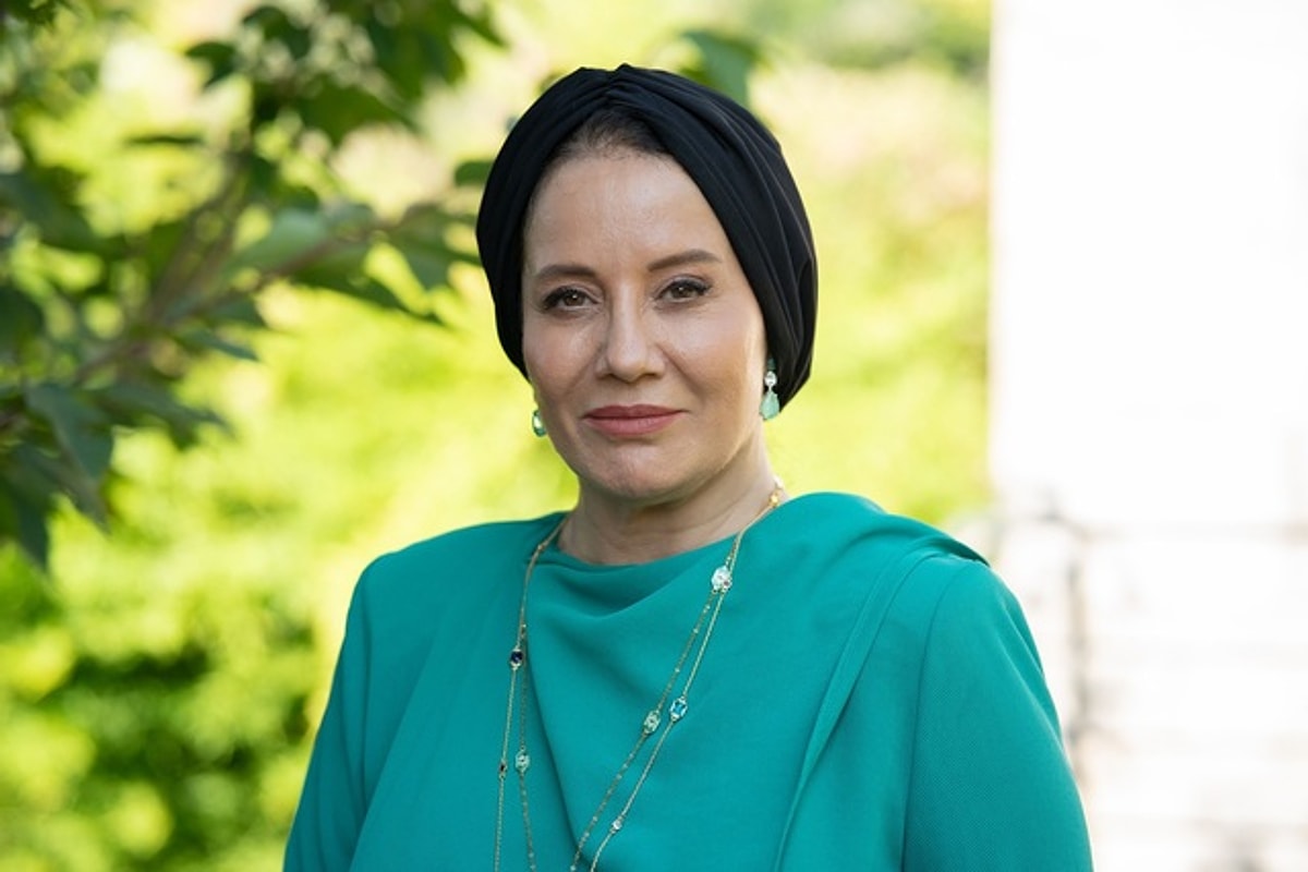 Kızılcık Şerbeti'nin Asude'si Servet Pandur'un Gerçek Hayattaki Hali ...