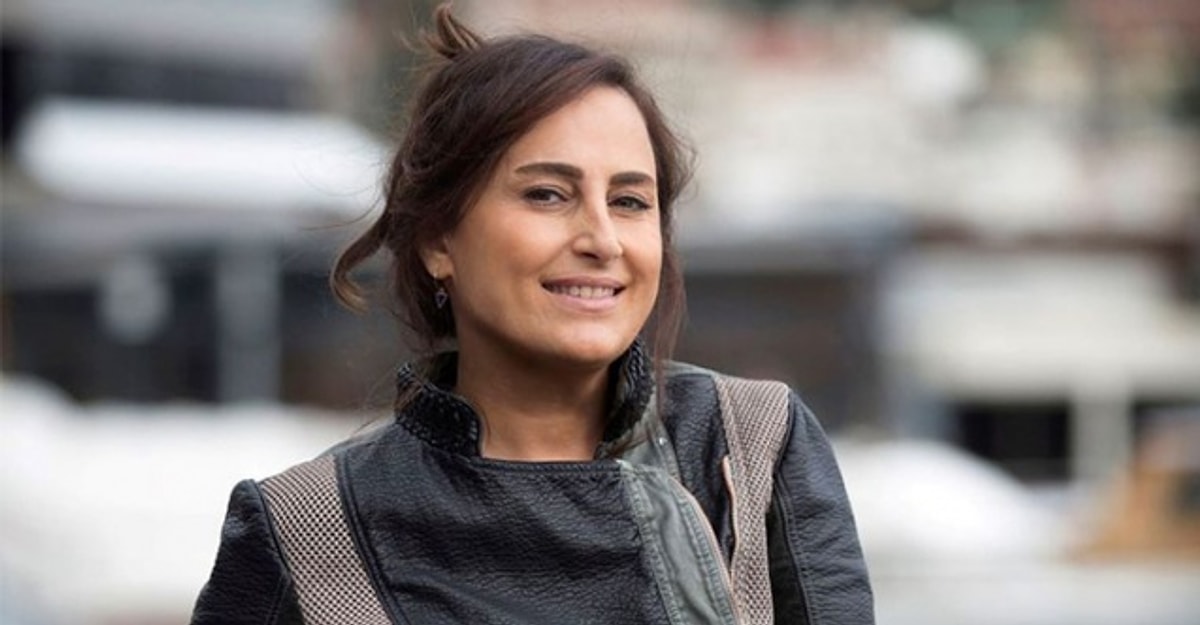 Leyla Dizisinden Efsane Dizi Aşk-ı Memnu'ya Unutulmaz Gönderme - Onedio