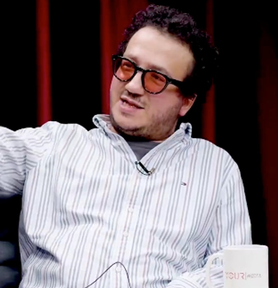 Oytun Erbaş Mezarlık Suyu İçtiğini Açıkladı - Onedio