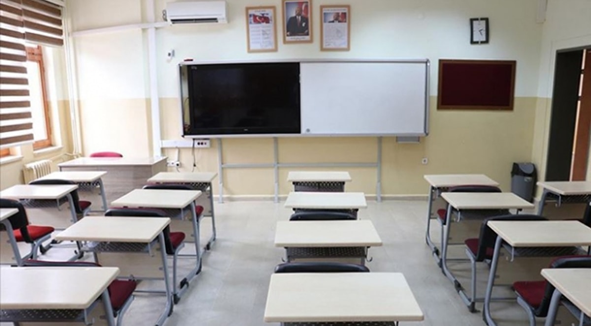 Okullar Ne Zaman Kapanacak? Ne Zaman Açılacak? - Onedio